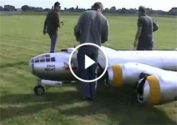The Largest RC Model Airplane In The World Video